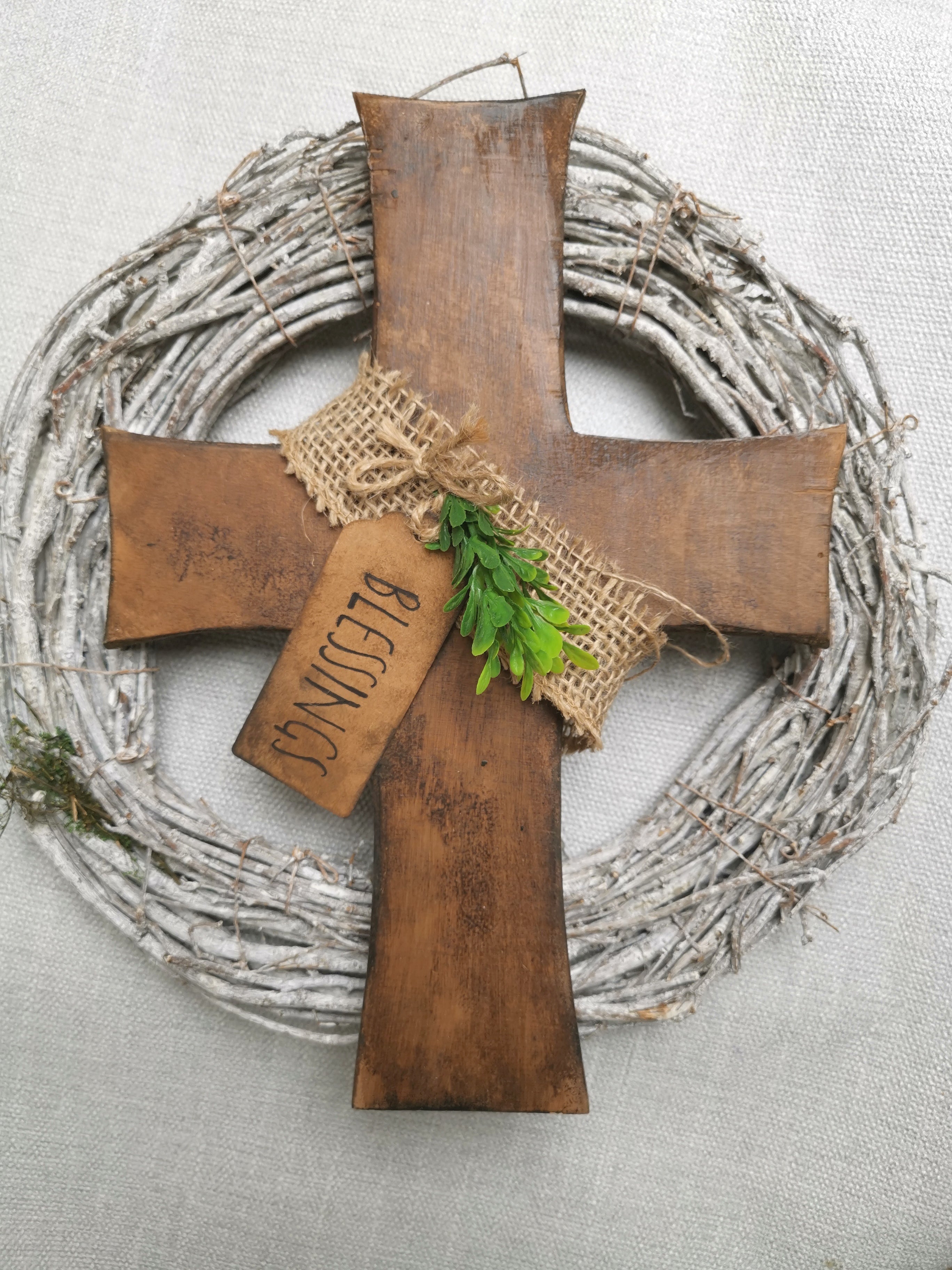 Primitive decorative Cross – WomblesCrafts